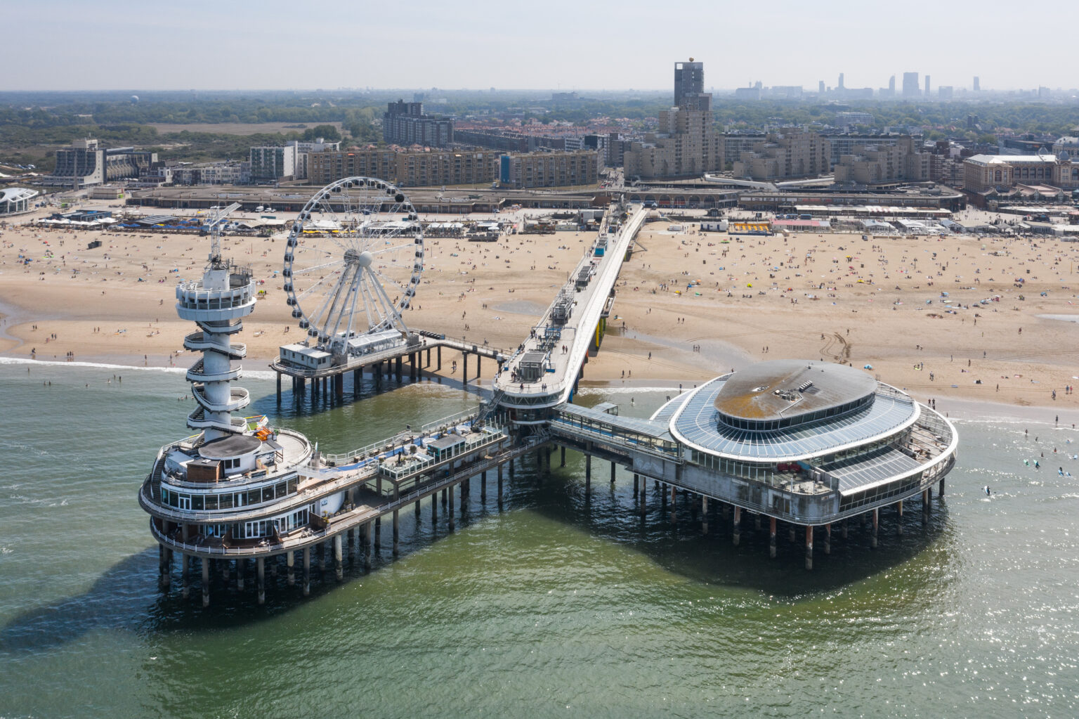 De Pier van Scheveningen – Dronologisch